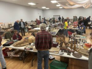 Brookline Antique Market – Brookline NH Antique and Collectible Market